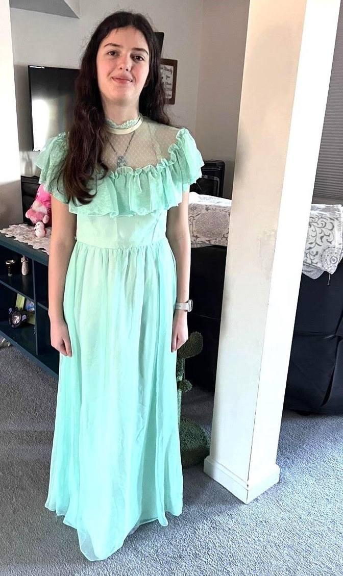 Experience a ‘High Tea’ with Lucy Fay and Friends | Articles | Sentinel ...