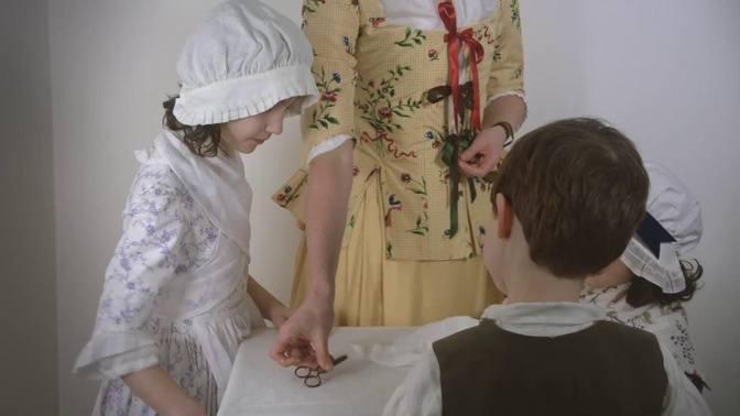 Spotlights of Museum wedding dresses from 1775 - 1899 | Videos ...